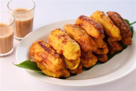 Perfect Pazham Pori Recipe Kerala Style Banana Fritters