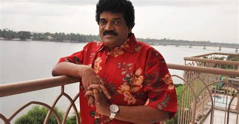 ബോൾഗാട്ടി പാലസിന് സമീപം കെട്ടിട നിർമാണം എം ജി ശ്രീകുമാറിനെതിരെ അന്വേഷണത്തിന് ഉത്തരവ് Mg