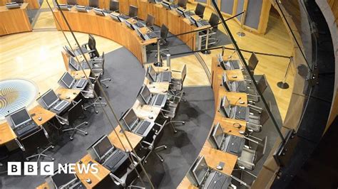 Senedd Reform Ministers Urged To Avoid Court Challenge Bbc News