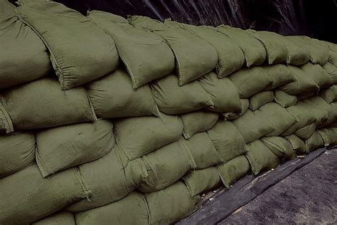 Empty Military Green Sandbags With Ties 14x26 Woven Polypropylene
