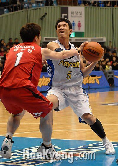 포토 이정석 너한텐 못 뺏겨 네이트 스포츠