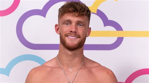 Casa Amors Ryan Weekley Everything You Need To Know About The Love