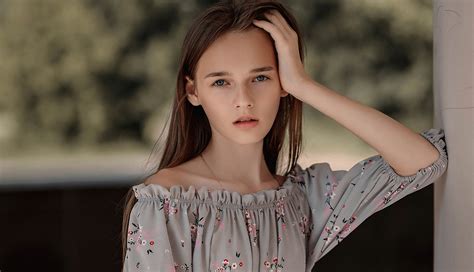 1336x768 Sofia Sadkova Laptop Hd Hd 4k Wallpapersimagesbackgrounds