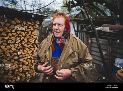 Ukraine Chernobyl Exclusion Zone People Who Came Back To The