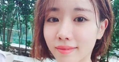 백다은 고혹미 넘치는 화보 공개촬영은 언제나 즐거워