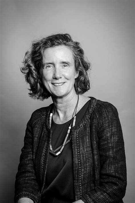 Associate Professor Catherine Evans