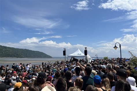 Un Quai Plein à Craquer Pour Jean Michel Blais Le Charlevoisien