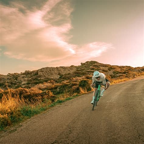 Crazy Prototype Factor Aero Bike Is Significantly Faster Than The