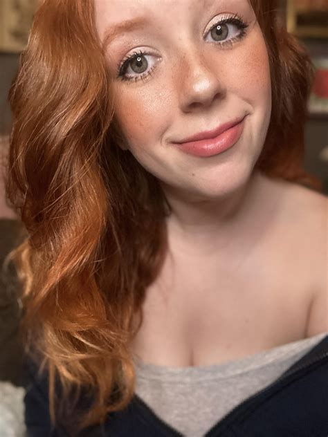 Do You Like Freckled Girls With Red Hair R Freckledgirls