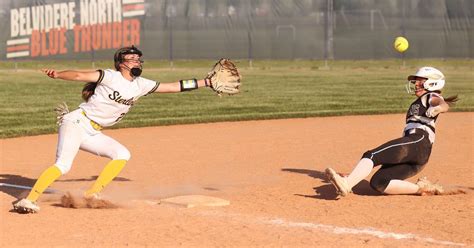 Softball Addie Mclaughlins Two Seventh Inning Steals Spark Sycamore
