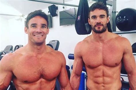 Sex Addict Romped With 100 Strangers After Being Swamped With X Rated Instagram Offers Daily Star