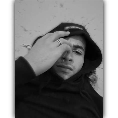 Younes Bouch 4444 You Nes • Threads Say More