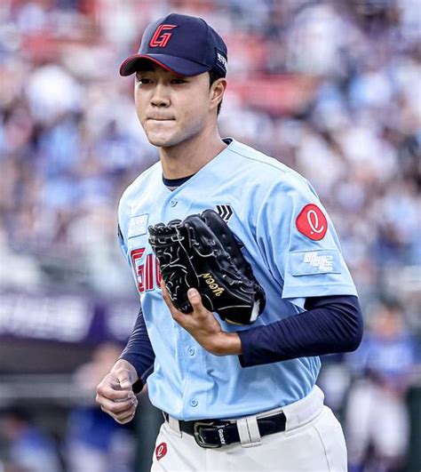 작년까지만 해도 존재감 없던 그들롯데 ‘광속 스캔들 주연으로 떴다