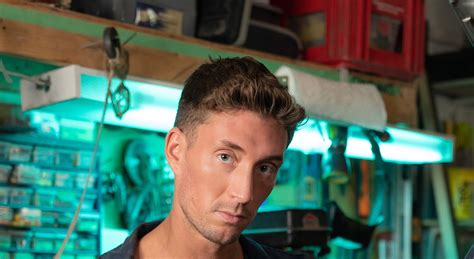 Workers A T To The World Mike Carrera