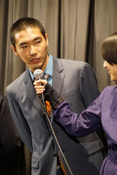 柄本佑 写真 人物情報 クランクイン！