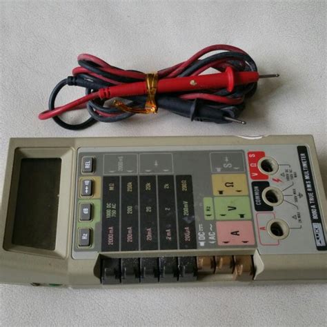 Fluke 8060a Multimeter Health And Nutrition Health Monitors And Weighing Scales On Carousell