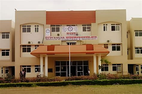Iet Davv Courses Placement Fees Admission Ranking