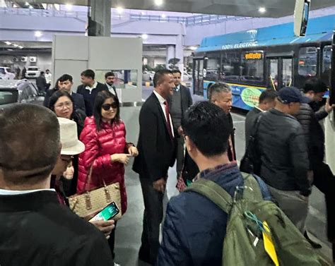 Mla Te Airport Aṭanga Mizoram House Bus Ah Chuang