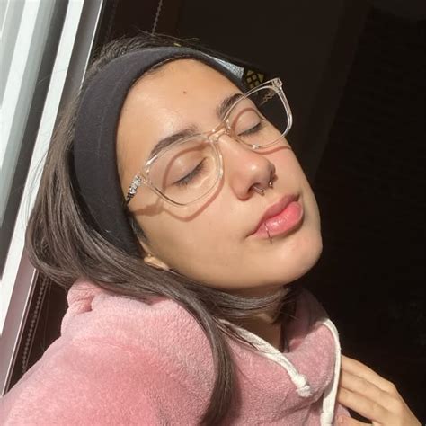 𝓙𝓸𝓼𝓲𝓮💦💖 Josiemoonlightxx • Threads Say More