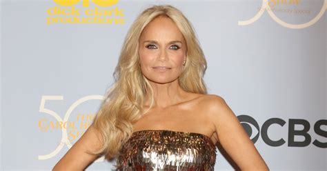 Kristin Chenoweth Mourns The Death Of Angel Biological Mom Mamalynn