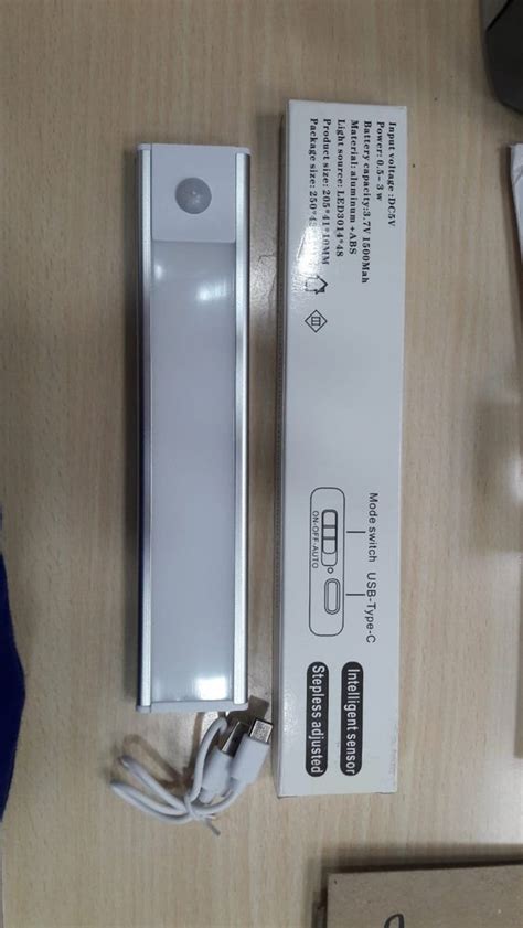 3000k 4000k 6000k Motion Sensor Led Cabinet Light Base Type Aluminum