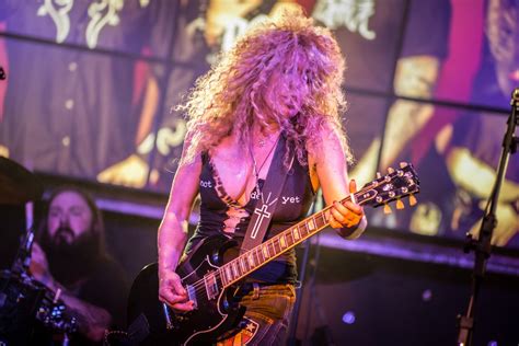 Female Guitar Girl Girls Women Woman Hard Rock Heavy Metal