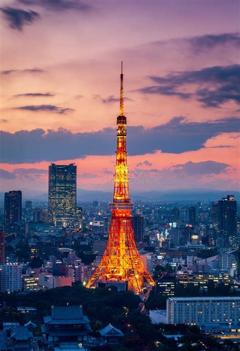 Tokyo Tower At Night Editorial Photo Image Of Light 24125056