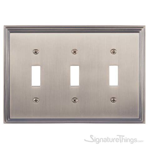 Signaturethings Classic Steps Switchplates Triple