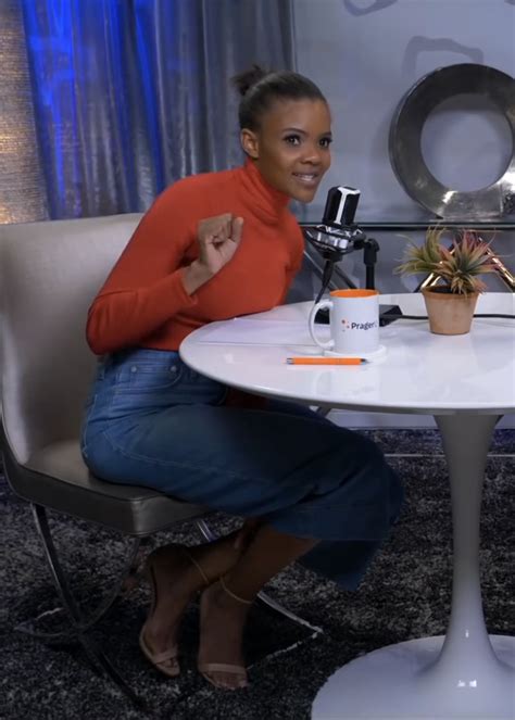 Candace Owenss Feet