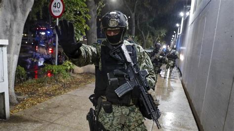 Mexico Crime Alleged Security Chief For El Chapos Sons Detained Bbc