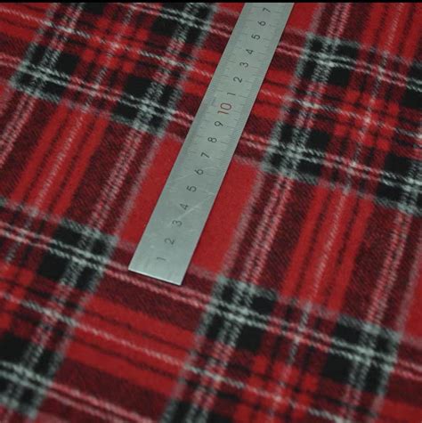 Premium 489g Heavyweight Wool Plaid Fabric Red And Navy Blue Tartan For
