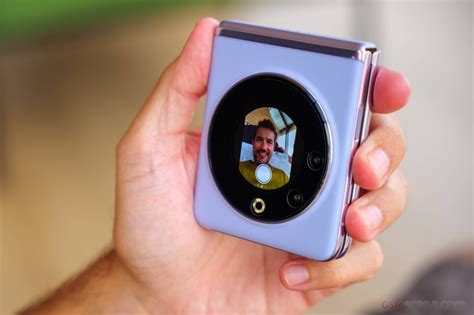 Tecno Phantom V Flip Pictures Official Photos