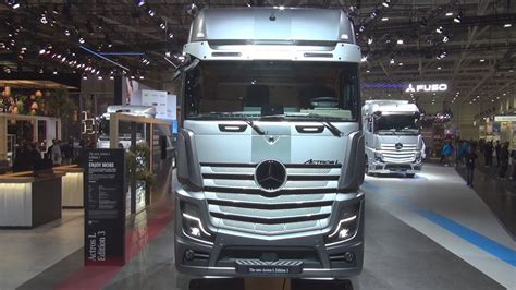 Mercedes Benz Trucks Logo
