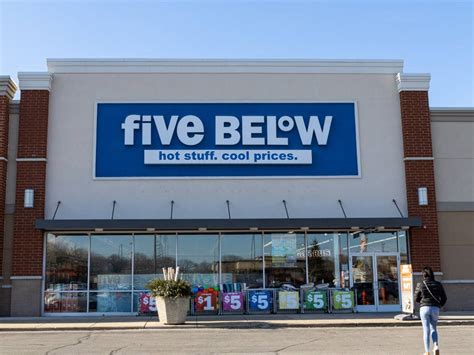 Five Below Is Dropping Its Fall Items And Shoppers Are Obsessed Dengarden