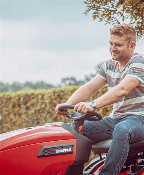 Lawn Tractors Snapper