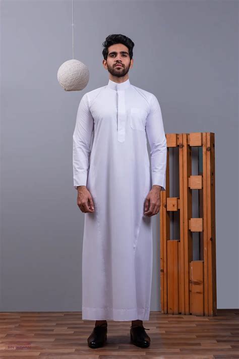 Traditional Saudi Style Thobes For Men Elegant And Simple Aamsah