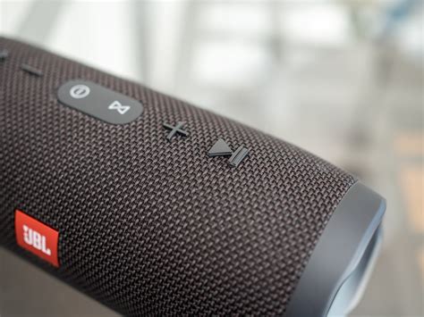 Jbl Charge And Clip Prove There S Still Innovation In Bluetooth Speakers Android Central