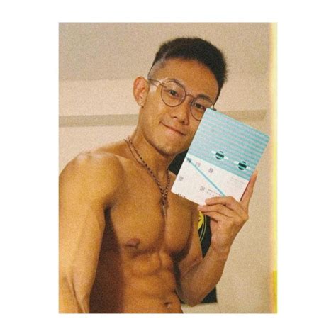 《仔仔一堂》｜香港史上首個男男配對真人騷 超吸睛！10位爆肌仔仔逐個睇