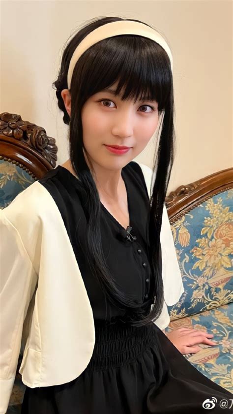 Japanese Girl Group Model Poses Asian Beauty Asian Girl Cosplay
