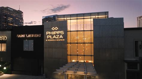 Welcome To Phipps Plaza A Shopping Center In Atlanta Ga A Simon