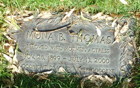 Mona Bruns Gravesite