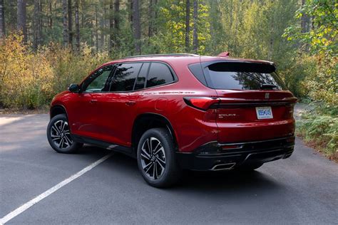 2025 Buick Enclave Review Pretty But Only Partly Premium