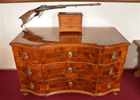 Identifying Antique Dresser Styles Quick Experts Guide