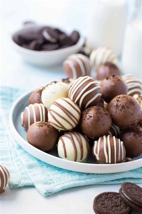 No Bake Oreo Truffles