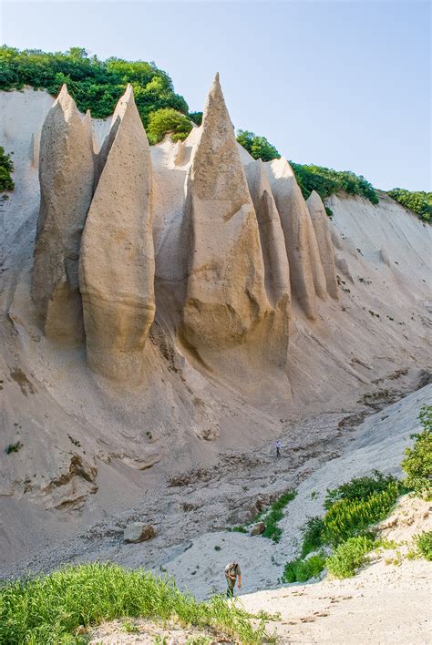 Kutkhiny Baty Keindahan Tebing Putih Dari Zaman Purba Di Ujung Timur