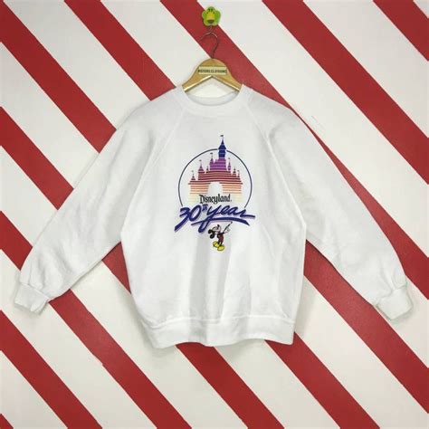 Mickey Mouse 90s Mickey Mouse Sweatshirt Crewneck Sweater Print