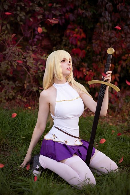 Aiz Ais Wallenstein Danmachi Cosplay By Calssara Anime Gallery
