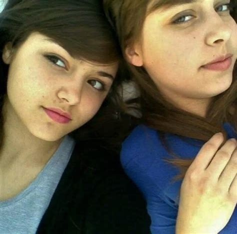 Hande Erçels Amazing Transformation Since She Was A Teenager