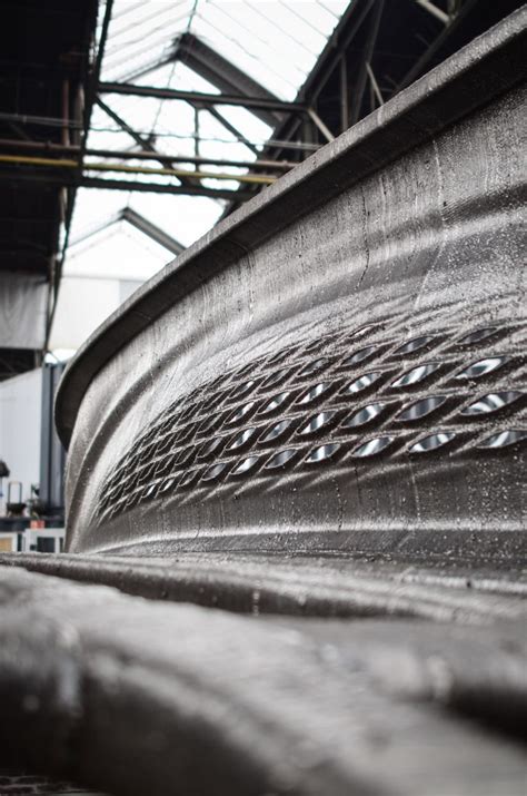Robots Complete Span Of 3d Printed Bridge For Amsterdam Canal