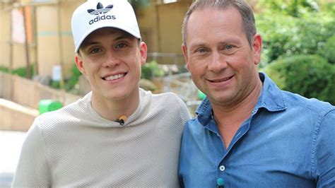 Quelle Est La Recette Du Succès De Loïc Nottet Rtbf Actus